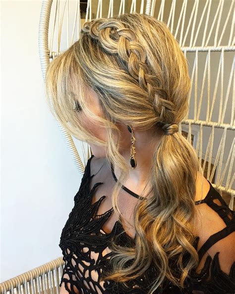20 Side Braid With Curls Hairstyle