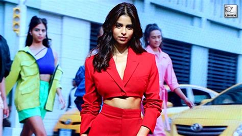 ဖခင်ခြေရာ ကို မသိမသာ လိုက်နင်းလာနိုင်တဲ့ ရှာရွတ်ခမ်း ရဲ့ သမီး ဆူဟာနာခမ်း Myanmarload Myanmar