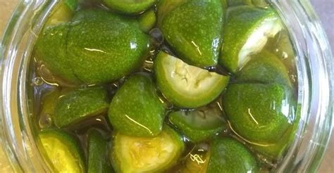 Зелените орехчета пречистват черния дроб кръвта дихателните пътища и куп други болести