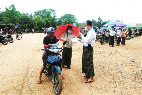 ထီးလင်းမြို့၌ ကိုဗစ် ၁၉ ရောဂါ ကူးစက်ပျံ့ပွားမှုမရှိစေရေးအတွက် Mask Campaign ပြုလုပ်ခြင်းနှင့