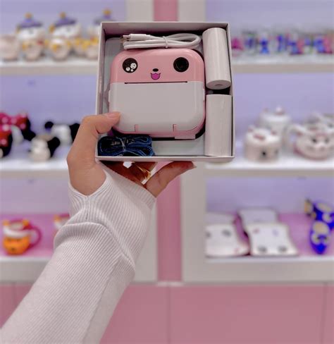 دوربین چاپ فوری کلبه صورتی