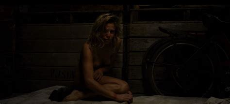 Naked Justina Bustos In Breadcrumbs II