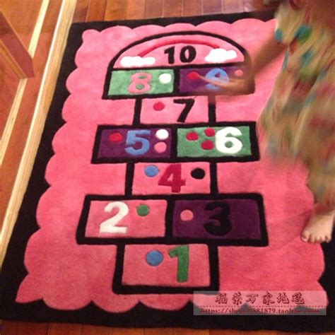 可爱卡通粉跳房子儿童房地毯公主少女卧室床边儿童加厚幼儿园早教 虎窝淘