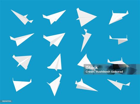 다양한 뷰와 각도를 가진 백서 평면 컬렉션 개체 그룹에 대한 스톡 벡터 아트 및 기타 이미지 개체 그룹 날기 바람 Istock