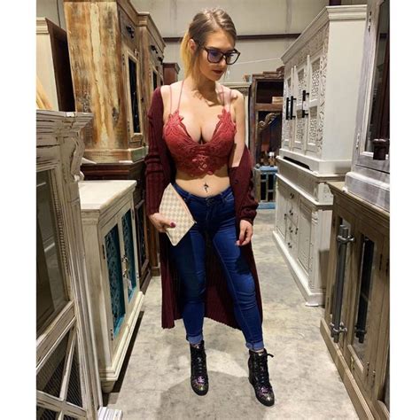 Cori Klein Busty Blond Slut Page Of Fapdungeon