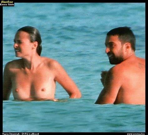 Kasia Smutniak Nude Pics Page