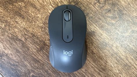 Logitech Signature M650 Review Pcmag