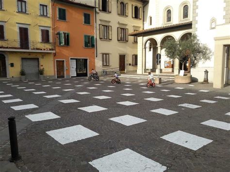 Interactive Spaces Vs Social Distancing Rtf Rethinking The Future