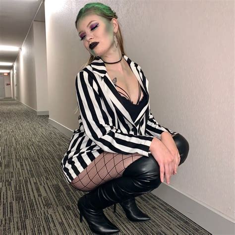 Female Beetlejuice Halloween Costume Amazon Costumes Beetlejuice Halloween Costum