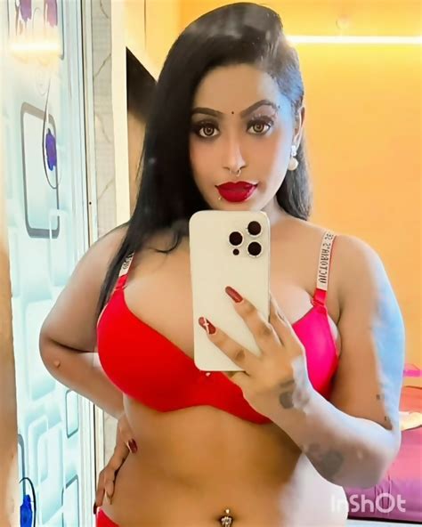 Ig Hot Bold Model Shilpa Official In Hot Bikini