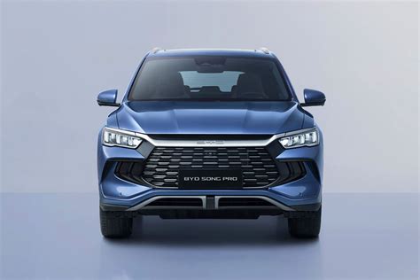 1400km 주행 가능하다고 2천만 원대의 새로운 하이브리드 모델 등장