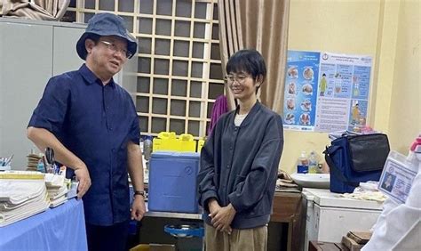 រដ្ឋមន្រ្តីក្រសួងសុខាភិបាលចុះ«ឆ្មក់ត្រួតពិនិត្យមណ្ឌលសុខភាពទាំងយប់ សុីសុីថាមស៍