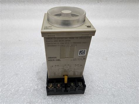 OMRON H3CR-H8L TIMER POWER OFF DELAY 24VDC/AC