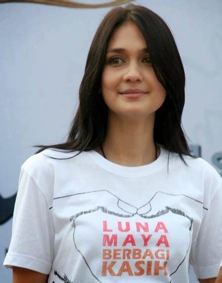 Foto Luna Maya Terbaru Terbaru