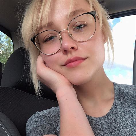 Sabrina Nichole The Rising Star Of Social Media And Entertainment