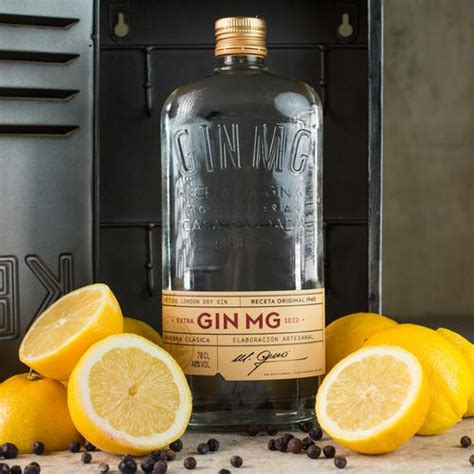 Mg Gin 700 Ml Liquor Beer And Wine Pricesmart Santa Elena El