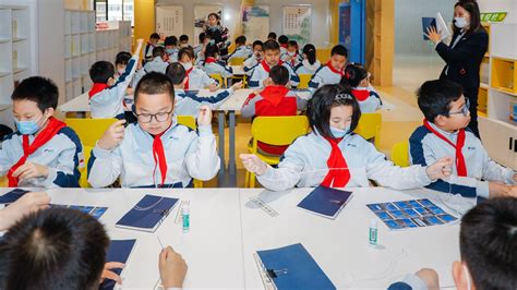 北京西城：创新机制打造“小而精”“小而美”特色学校