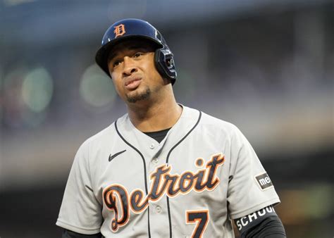 Tigers To Designate Jonathan Schoop For Assignment Rmlbtraderumors