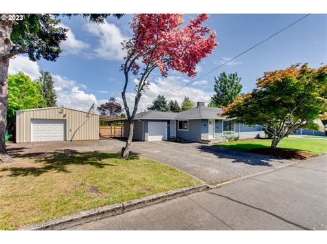 1207 Filbert St Forest Grove Or 97116 See Est Value Schools And More