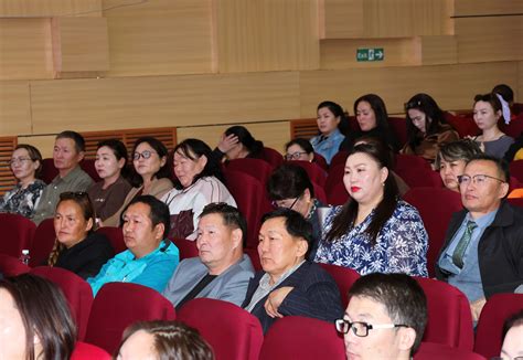 Говьсүмбэр Говьсүмбэр аймгийн Засаг даргын Тамгын газар