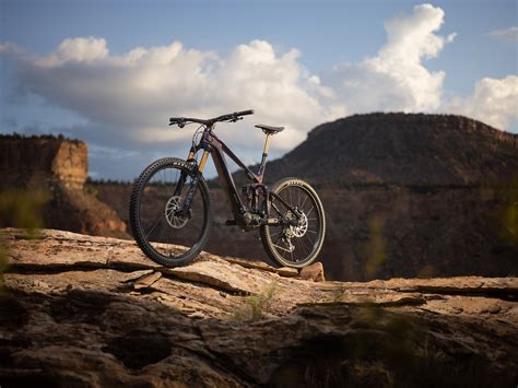 Giant And Liv Release Light Weight 85nm Emtb Au