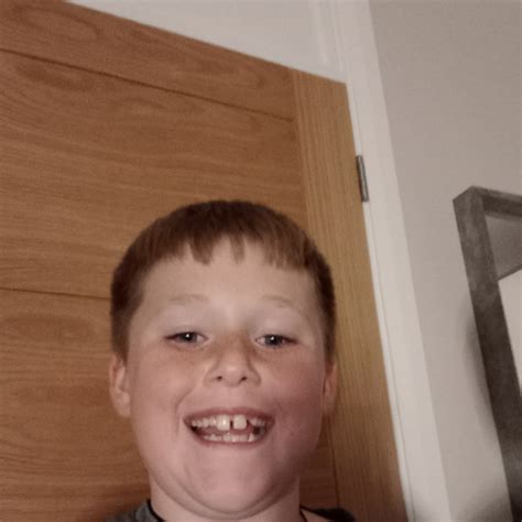 Logan Beardsmore Youtube