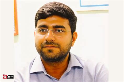 Deepak Meena Appointed As Dm Ghaziabad Focuses On Urban Development