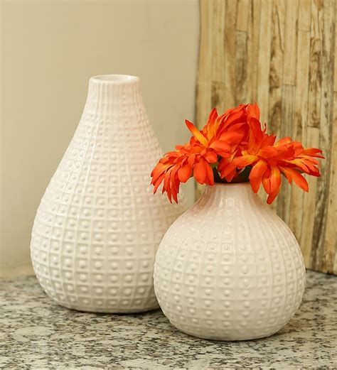 Decorated Ceramic Vase At Bryan Hanes Blog