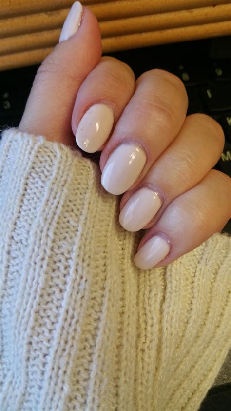 Gelish Prim Rose And Proper Rredditlaqueristas