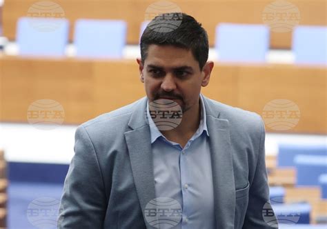 БТА Подкрепям решението на президента да внесе искане в Народното събрание за провеждане на