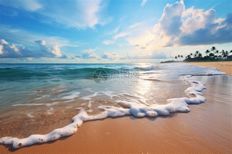 阳光明媚的海滩高清图片下载 正版图片600457828 摄图网