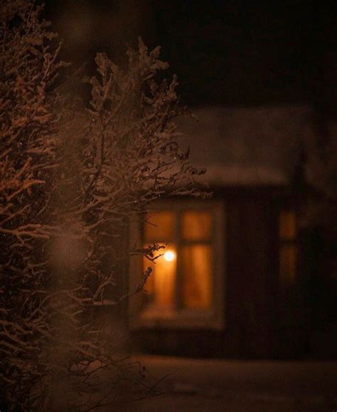 Everything ბებოს და პაპას სახლი გამახსენდა ხშირად ღამე ჩავსულვარ მათთან პირველ სართულზე