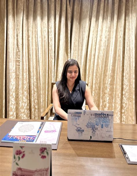 Growthjourney Promotion Logistics Robinsonway Chrobinson Learning Riddhi Mehta 97