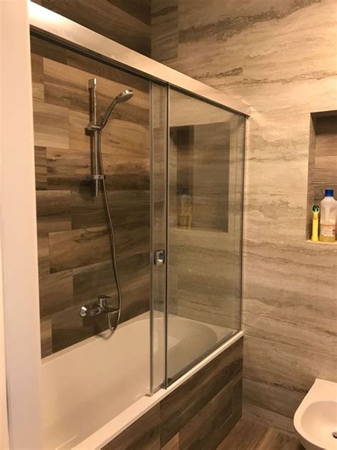 Стеклянная перегородка на ванную Стекло для производства перегородки использовали 8мм