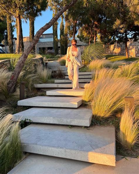 Olga Katysheva Olga Katysheva00005839