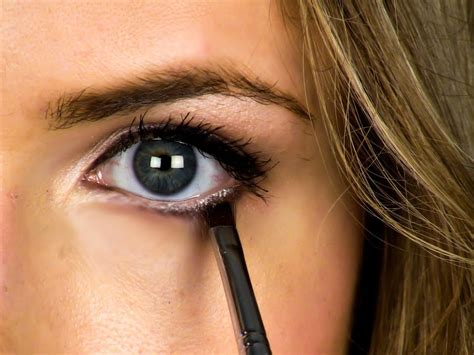 Easy Makeup Tutorials For Middle School