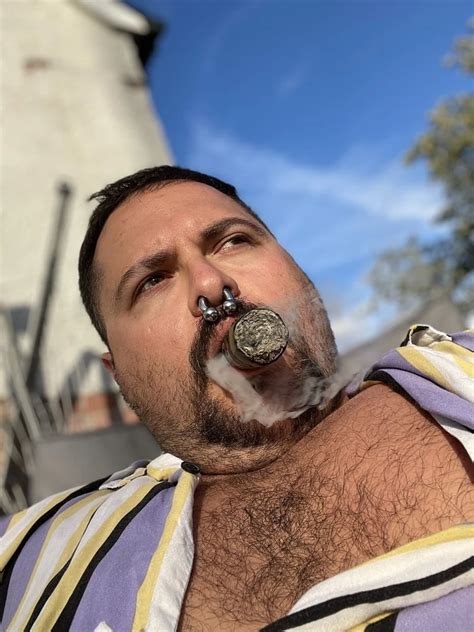 Cigar Bull Nude Pics Xhamster