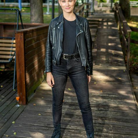 Lapsuus Teatterin Kulisseissa Salkkarit Kaunotar Sofia Arasola Ihailin äitiäni Seiska