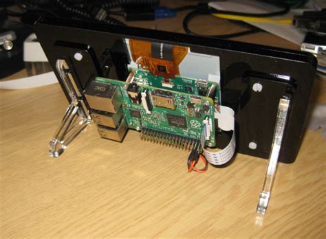 adding a touch lcd to the raspberry pi 2 mcu on eclipse