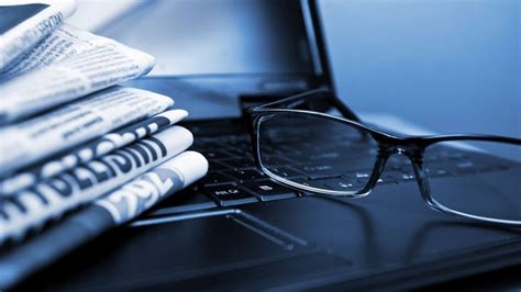 გალაკტიონის საუკუნე ტყე ტაძარივით იყო მაღალი 🧡🍁🍁🍃🍂🍁🍁🍁 ქარმა ბუდიდან ყვავის ბახალა