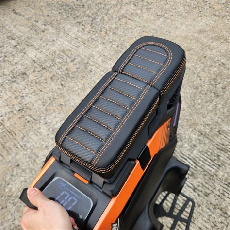 3d Printed Seat For Inmotion V14 Adventure Euc In Development • Made With Inmotion V14・cults