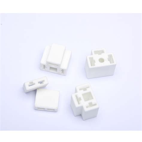 H4 Led Headlight Ceramic Connector Plug H4 Lamp Bulb Socket Ceramic Socket And Lamp Socket