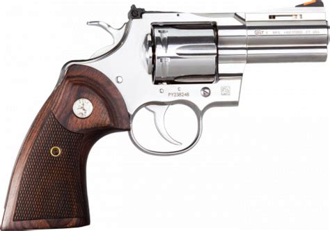 Colt Python 3 Vs Smith Wesson Model 686 PLUS 3 Size Comparison Handgun Hero