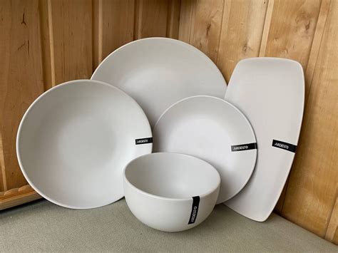 Сервіз столового посуду білий 9 предметів 2 персони Ardesto Lucca камяна кераміка купити