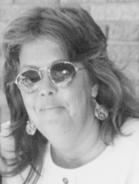 Vicki Wade S Instagram Twitter Facebook On Idcrawl