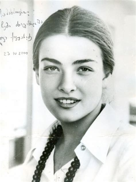 ყველა დროის ყველაზე ლამაზი ქართველი ქალები რუსული გამოცემის მიხედვით სასარგებლო რჩევები