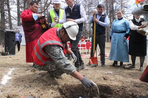 Булган аймгийн Хүүхэд Гэр бүлийн хөгжил хамгааллын газар Added A New Булган аймгийн Хүүхэд