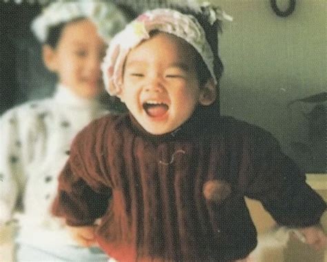 [잡담] 어린이날 기념 태연언니 애기 때 사진🥹 인스티즈 Instiz 연예 카테고리