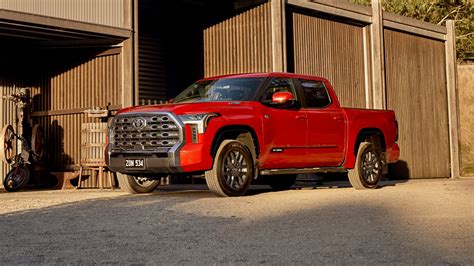 Toyota Tundra Line Up Gains New Top Spec Platinum Variant