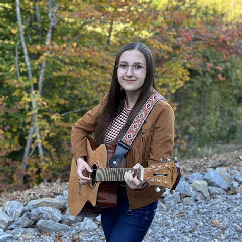 Maya Nicole Music